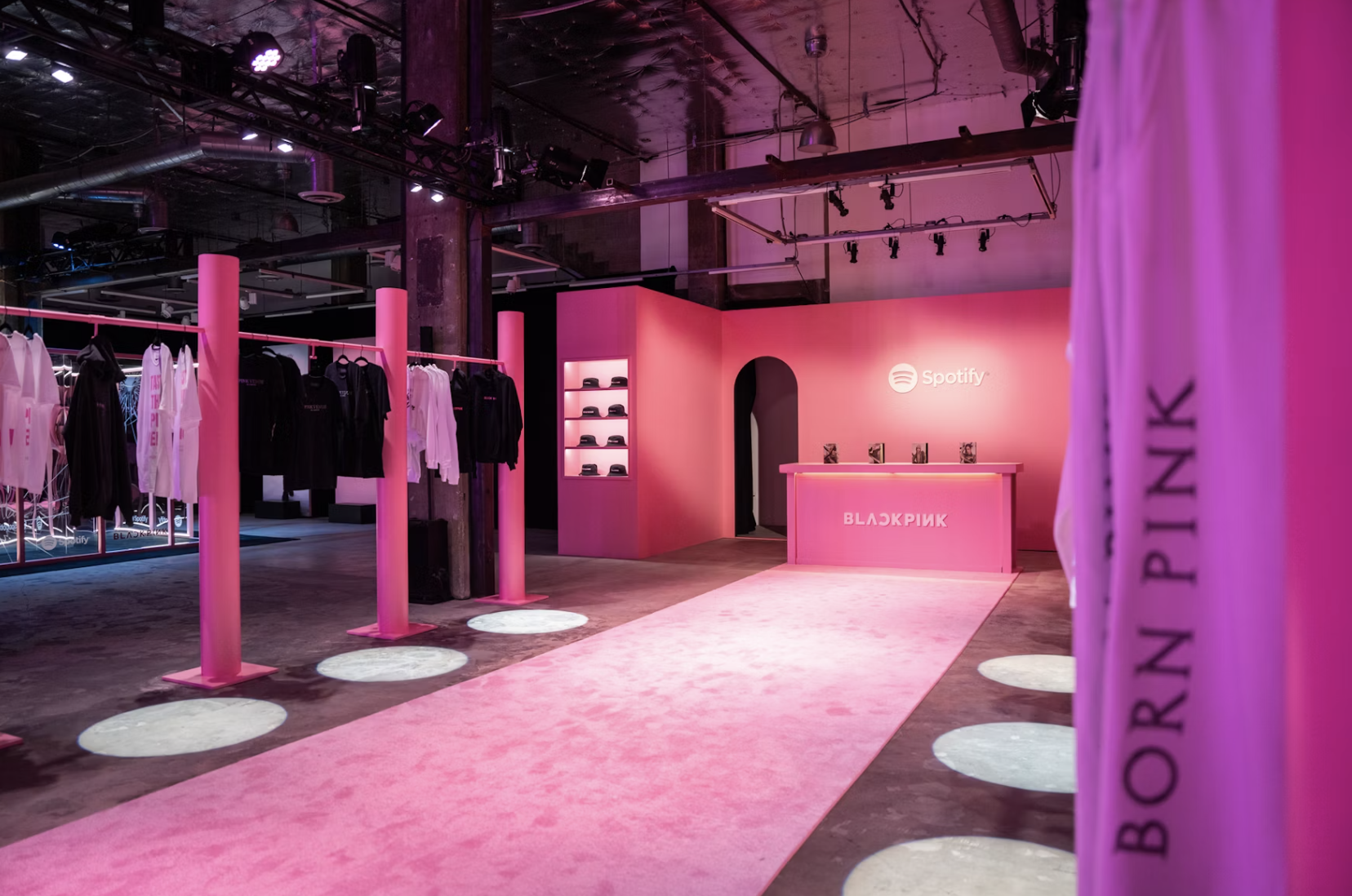 19 Creative Pop-Up Shop Examples