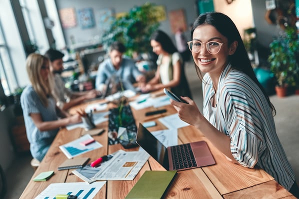18 Compelling Above the Fold Content Examples to Inspire Your Own