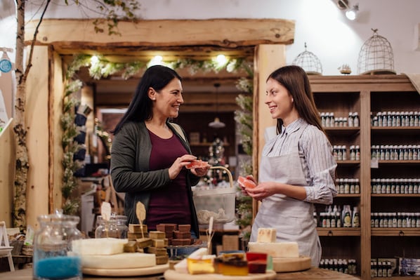 12 Secrets For Delivering Positive Customer Service Language