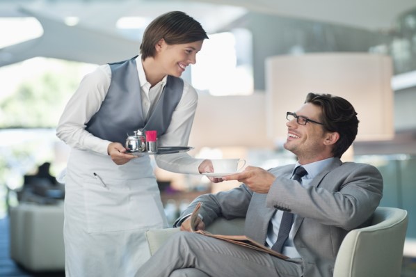 Good vs. Bad Customer Service: What's the Difference?