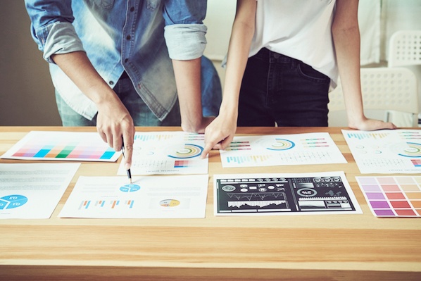 How to Do a SWOT Analysis [With Template & Examples]