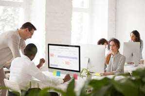 How to Hit Your Sales Quota Every Month [Essential Guide]